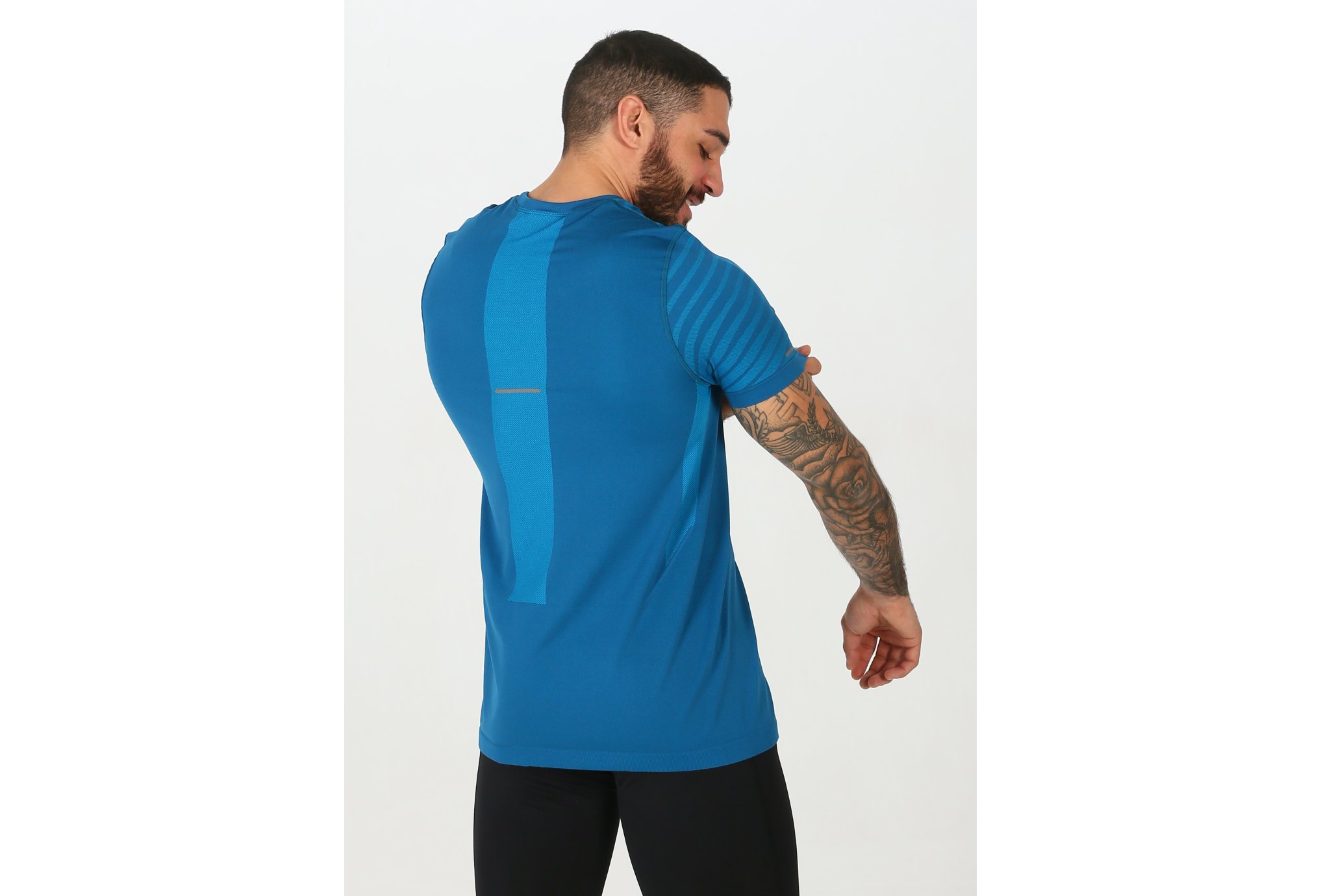 Asics camiseta manga corta Seamless Texture en promoción | Hombre Ropa ...