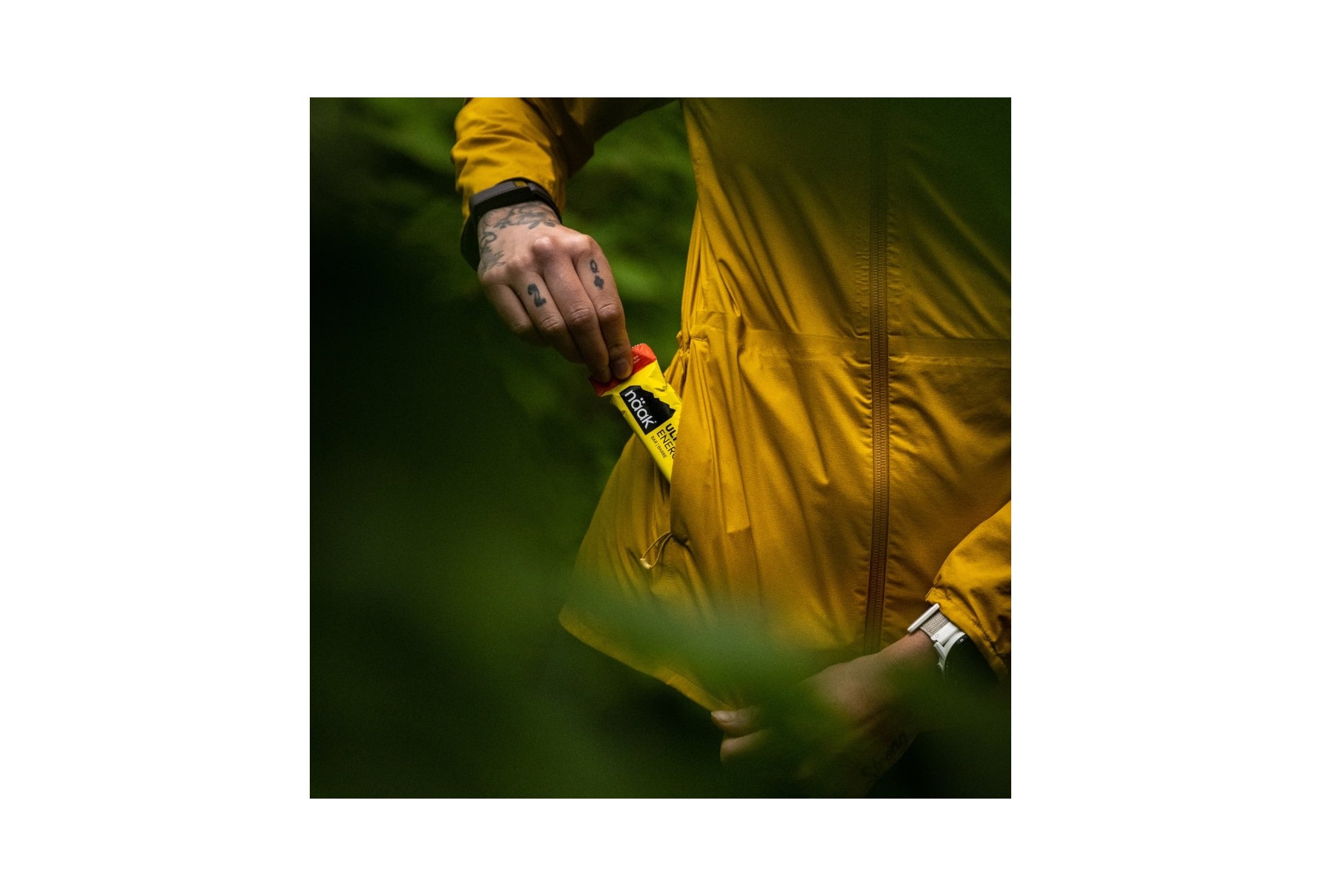 Naak Barre ?nerg?tique Ultra Energy - baies et noix | Sports nutrition ...