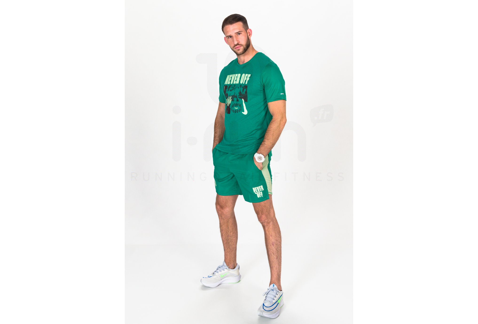 Nike Dri-Fit Miler Wild Run Herren im Angebot | Herren Bekleidung T ...