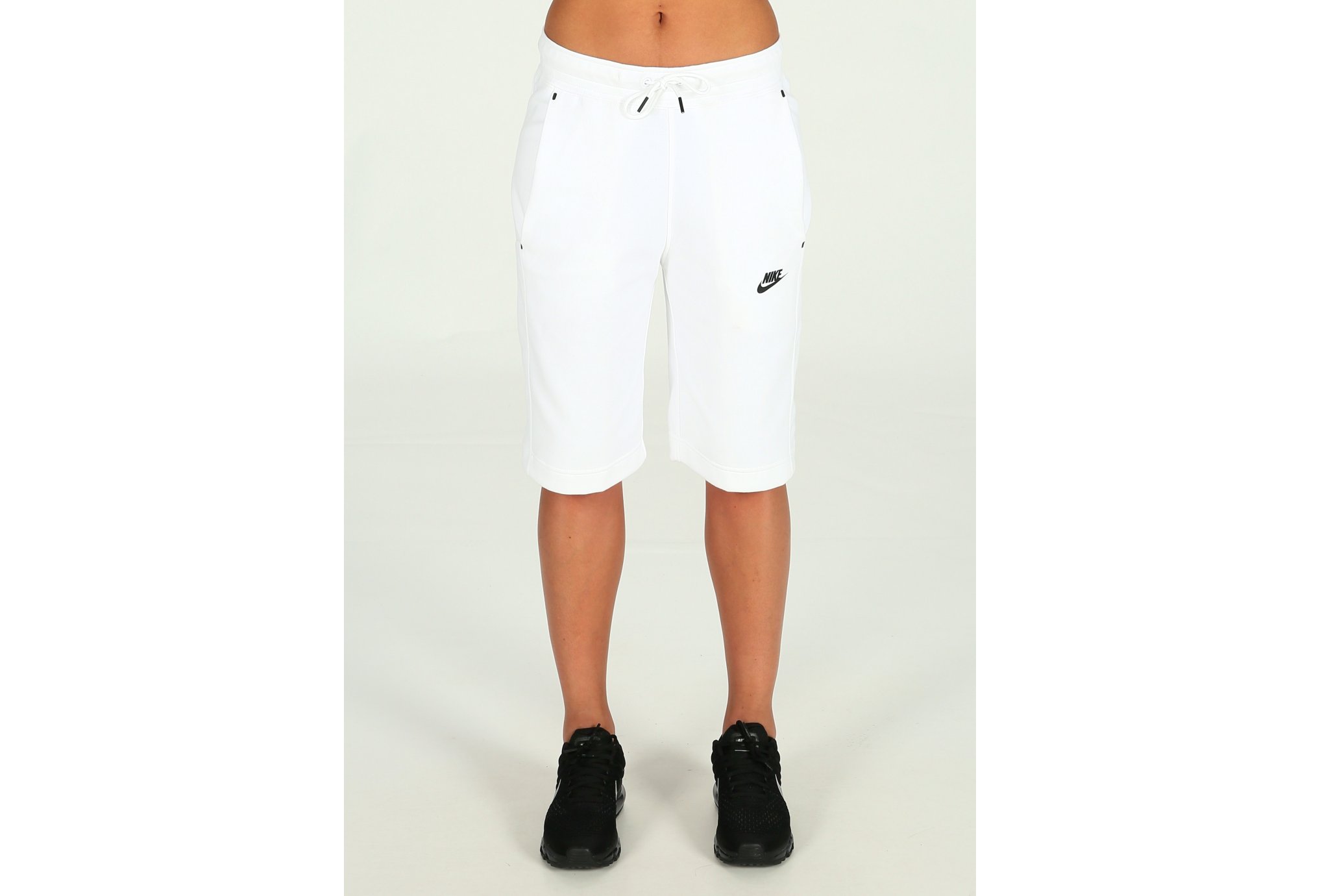 Nike Pantalón corto Tech Fleece en promoción | Mujer Ropa Pantalones ...