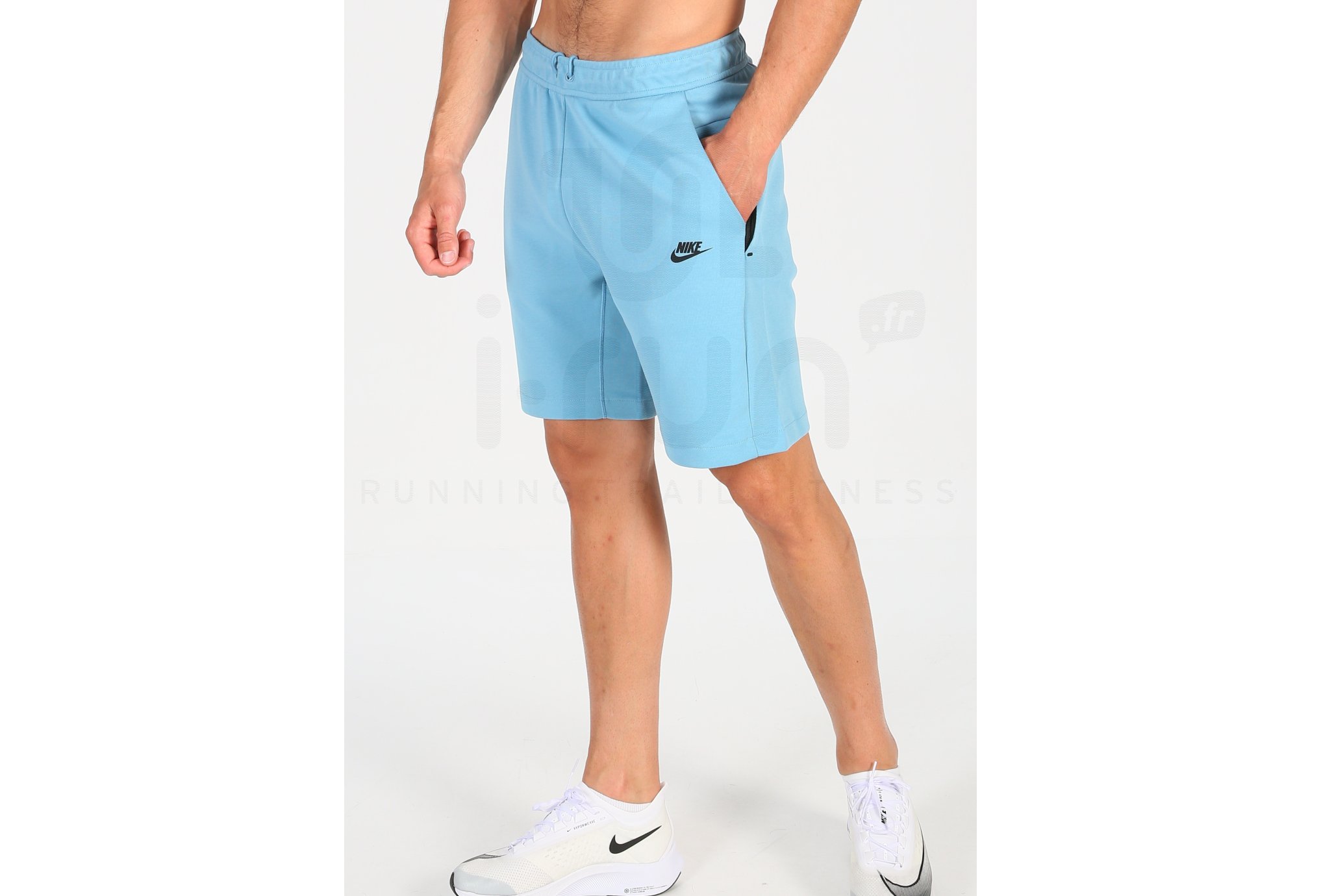 Nike pantalón corto Tech Fleece en promoción | Hombre Ropa Pantalones ...
